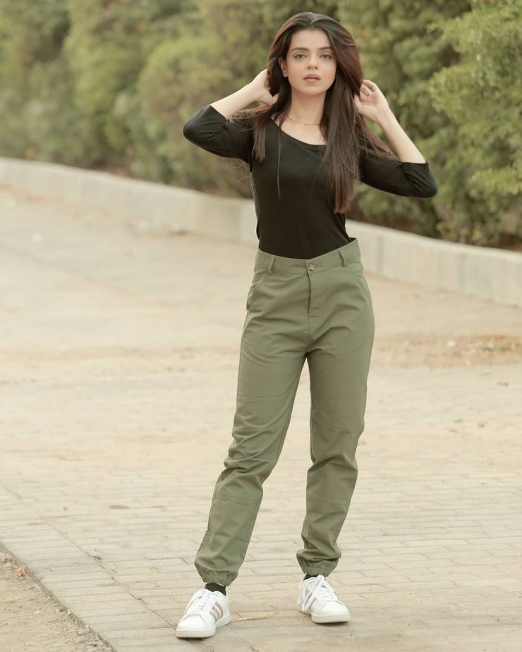 Srha Asghar Talks About Most Difficult Scene In Pyar Ke Sadqay ...