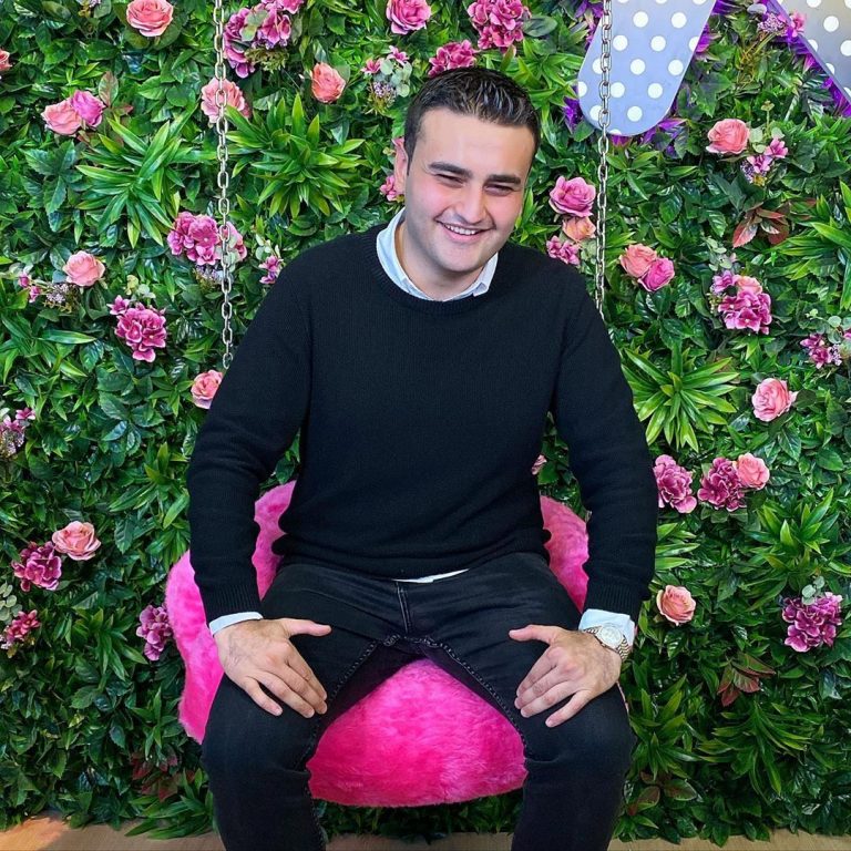 Turkish Chef Burak Ozdemir Announced Good News For Pakistanis | Reviewit.pk