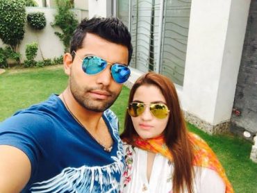 Umar Akmal Wife | 10 Beautiful Pictures | Reviewit.pk