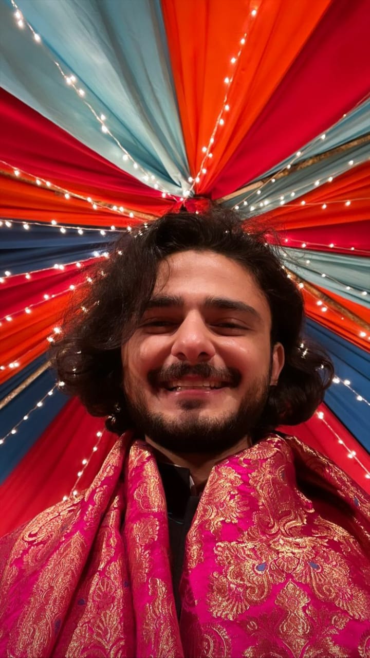 Vlogger Ukhano Gets Married | Reviewit.pk