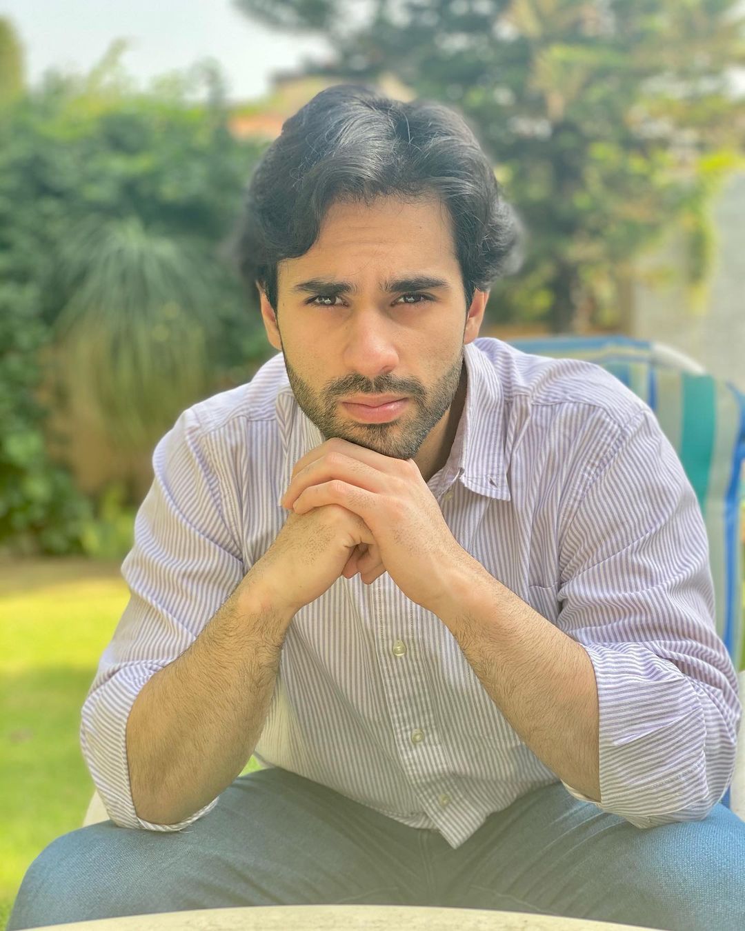 Ameer Gilani Singing Song Is All You Need To See Today | Reviewit.pk