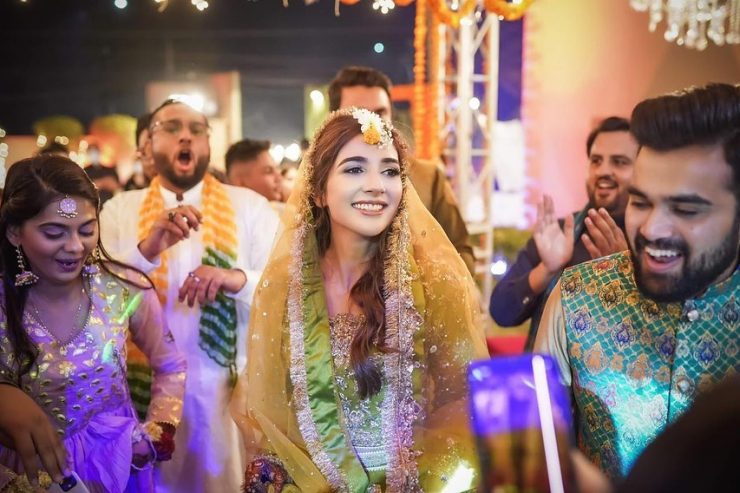 Rabab Hashim Mehndi Pictures | Reviewit.pk