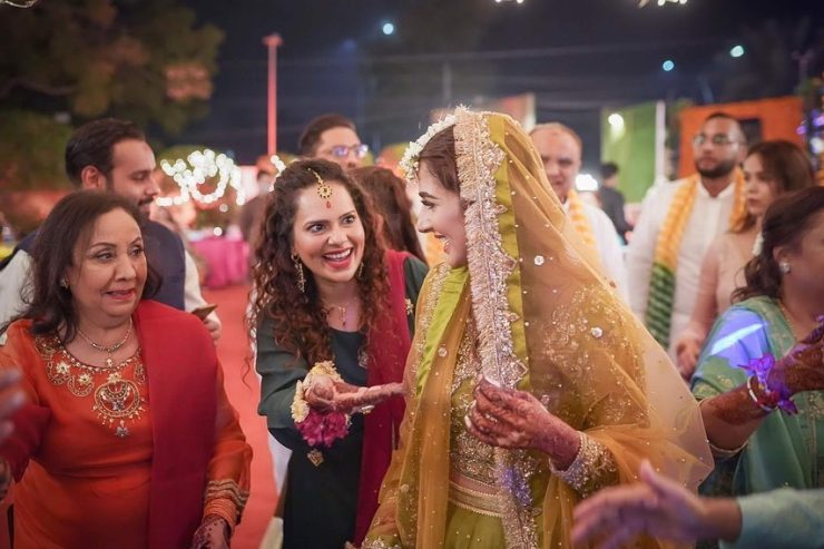 Rabab Hashim Mehndi Pictures | Reviewit.pk