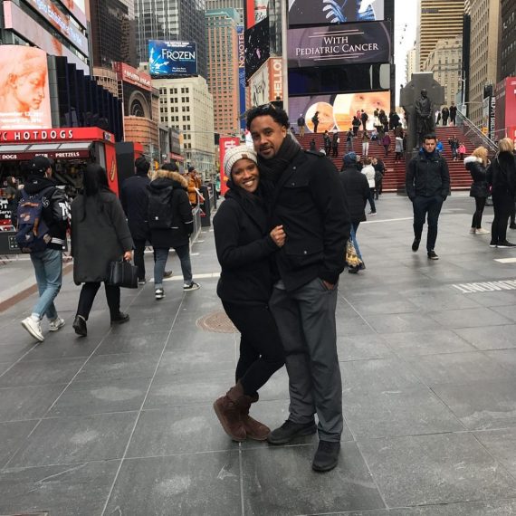 Jonathan Pitts Wife | 10 Beautiful Pictures | Reviewit.pk