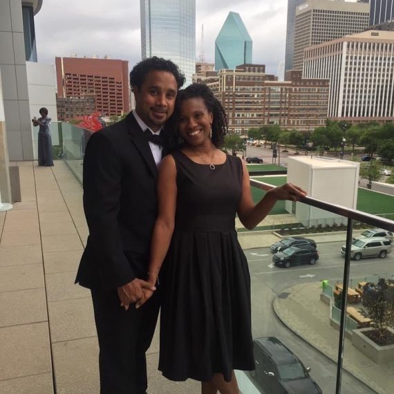 Jonathan Pitts Wife | 10 Beautiful Pictures | Reviewit.pk