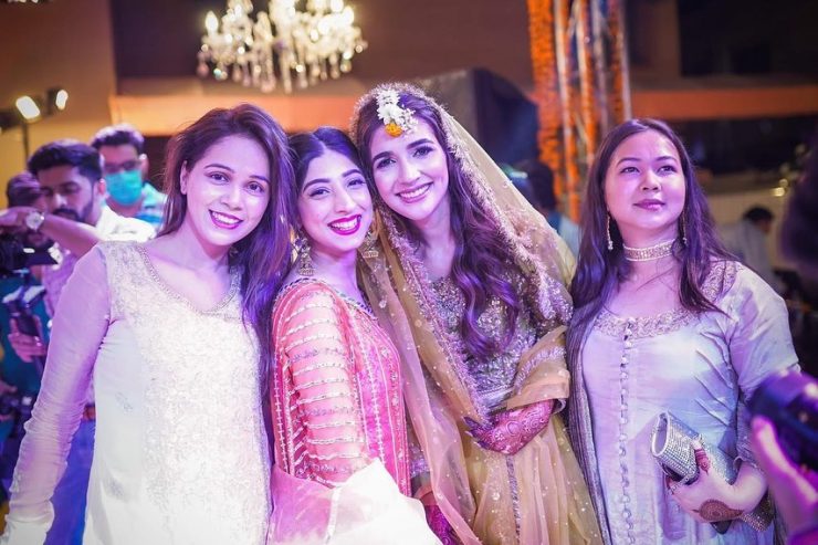 Rabab Hashim Mehndi And Mayoun - Pictures And Videos | Reviewit.pk
