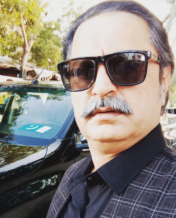 Fitrat Drama Cast In Real Life | Reviewit.pk