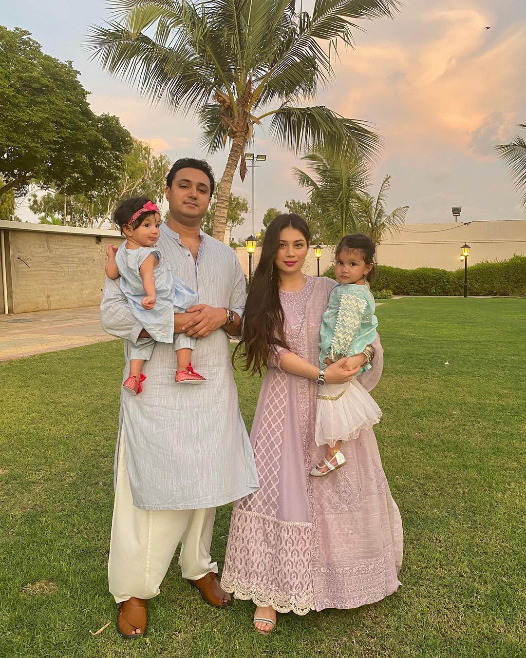 Sidra Batool Celebrates Her Daughters Birthday | Reviewit.pk