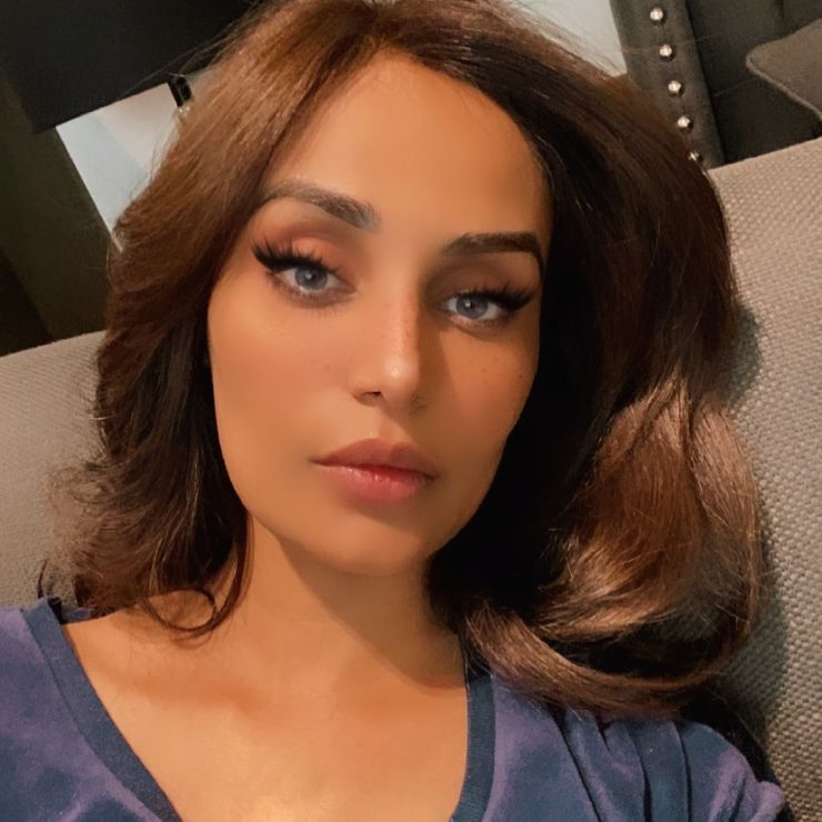 20 Latest Pictures Of Mehreen Syed | Reviewit.pk