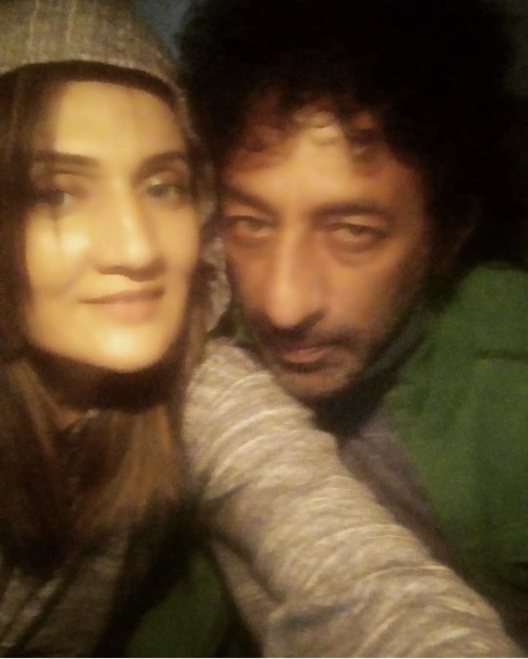 Adnan Shah Tipu With His Wife - Romantic Pictures | Reviewit.pk