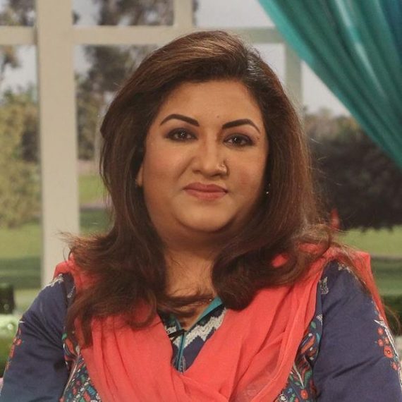 Bulbulay Cast In Real Life | Reviewit.pk