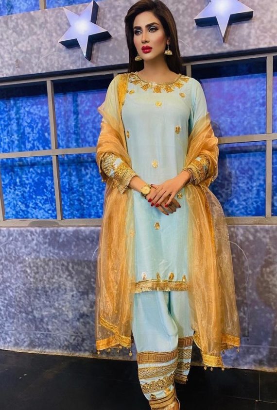 Fiza Ali Beautiful Bridal Pictures | Reviewit.pk