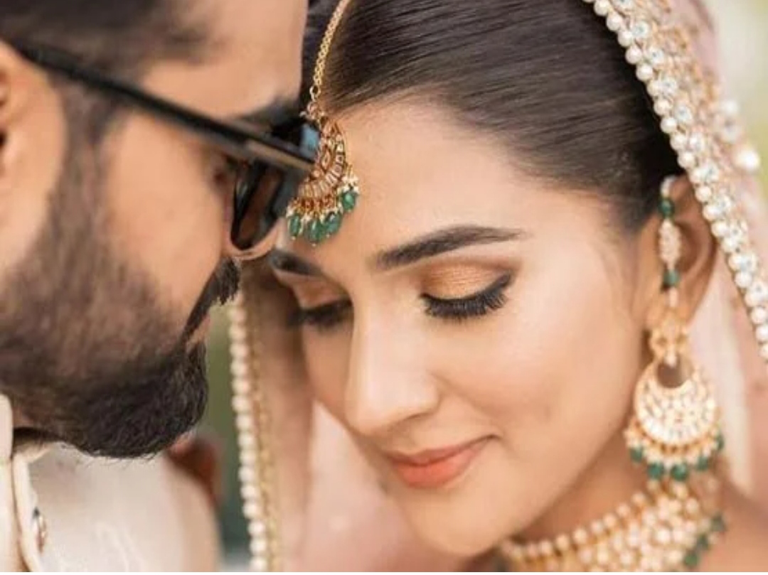 Rabab Hashim Shares Beautiful Pictures After Wedding | Reviewit.pk