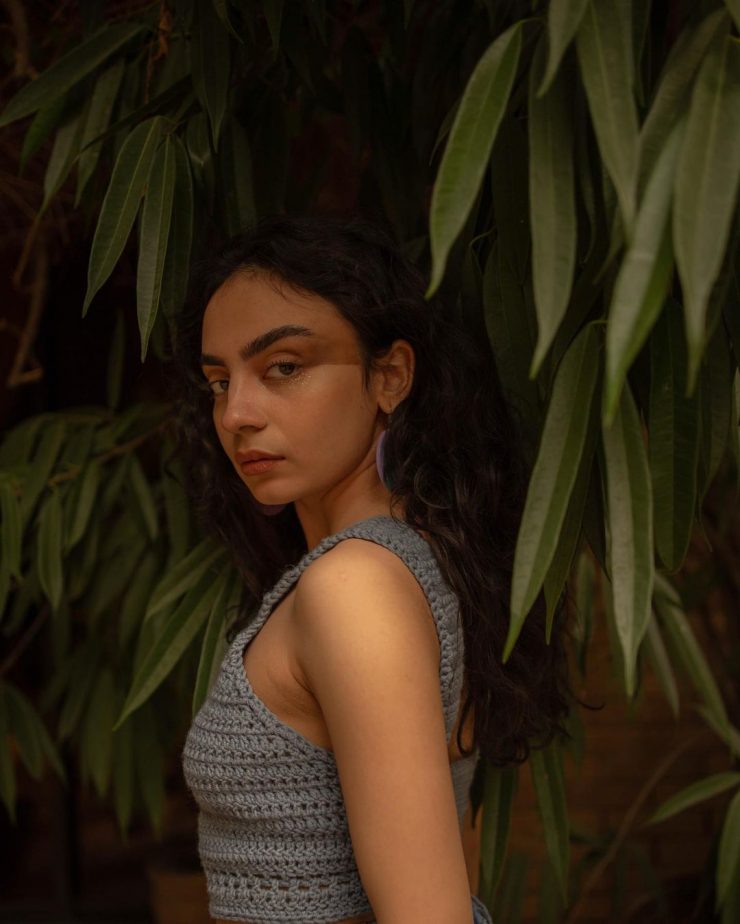 Actress Mehar Bano Knit Wear Latest Shoot for Sid Crafts | Reviewit.pk