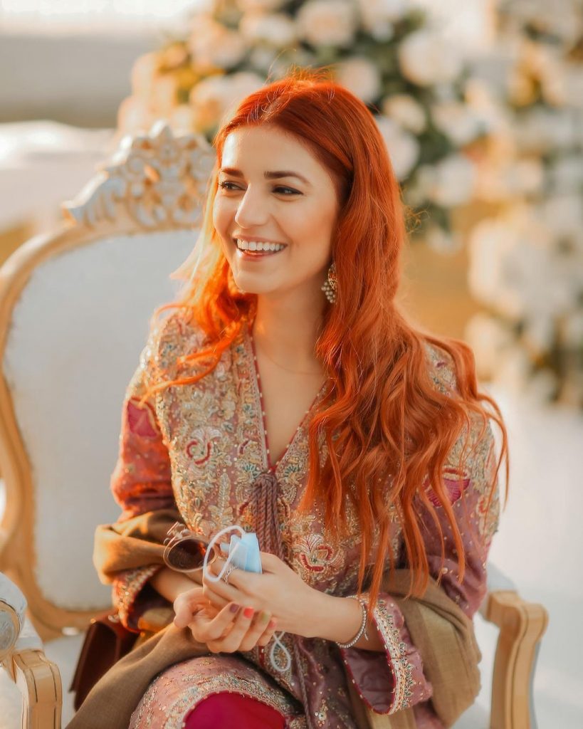 Momina Mustehsan Latest Beautiful Pictures from her Instagram | Reviewit.pk