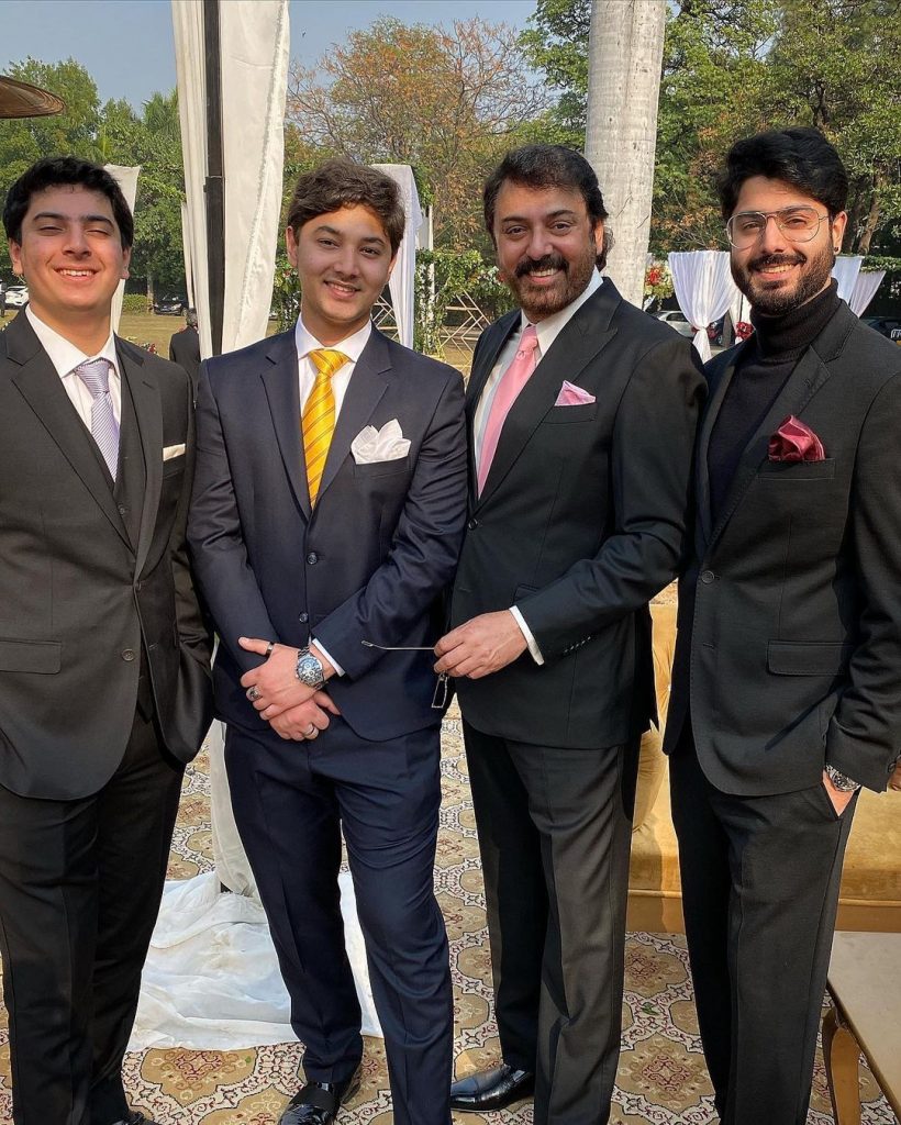Actor Noman Ijaz Family Pictures from Relative Wedding | Reviewit.pk