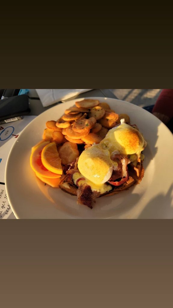 Rubab Hashim with her Husband Shoaib - New Pictures | Reviewit.pk