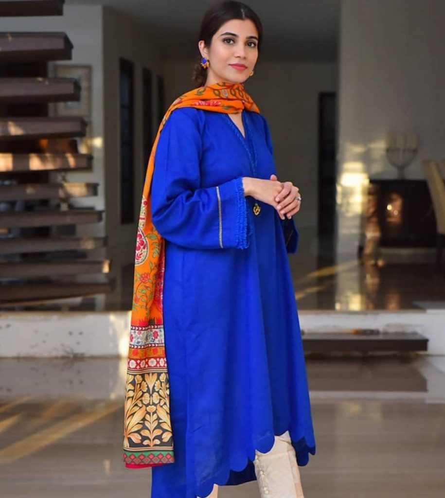 Rubina Ashraf with her Daughter Minna Tariq - Latest Pictures | Reviewit.pk