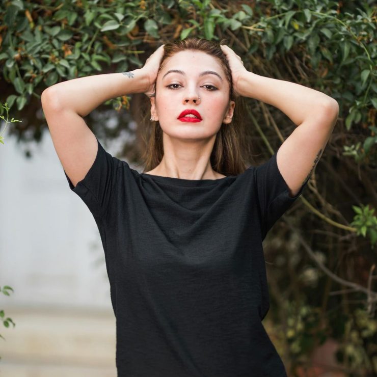 Rubya Chaudhry Reveals Details About Her Divorce | Reviewit.pk