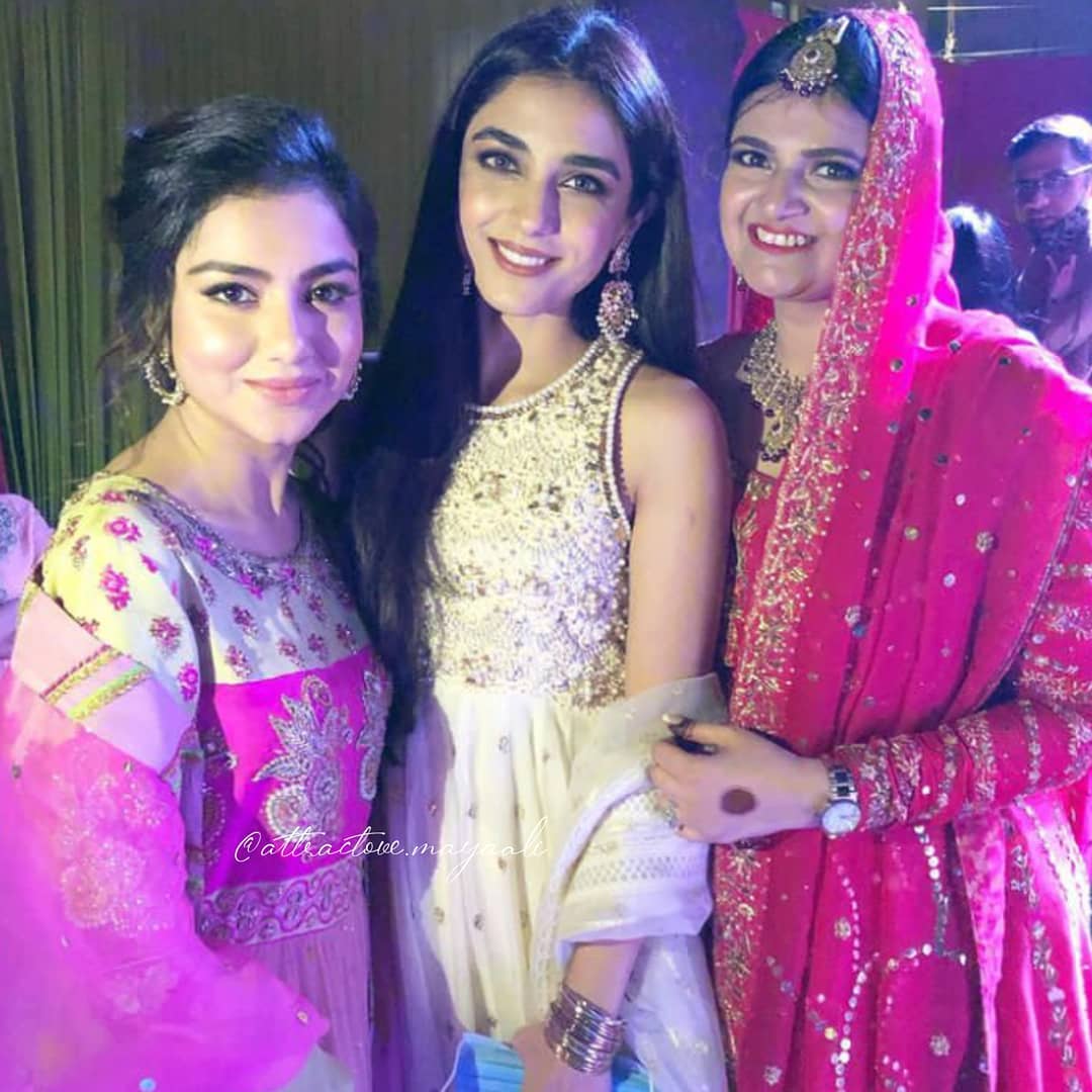 Maya Ali Rocking The Dance Floor At A Friend's Wedding | Reviewit.pk