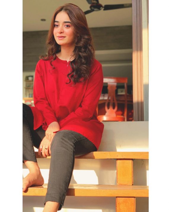 Aulaad Cast In Real Life | Reviewit.pk