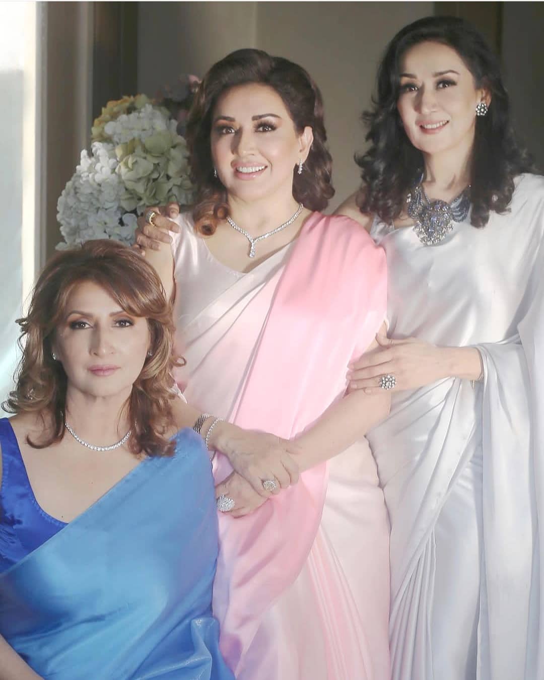 Bushra Ansari Pays Tribute To Madam Noor Jehan | Reviewit.pk