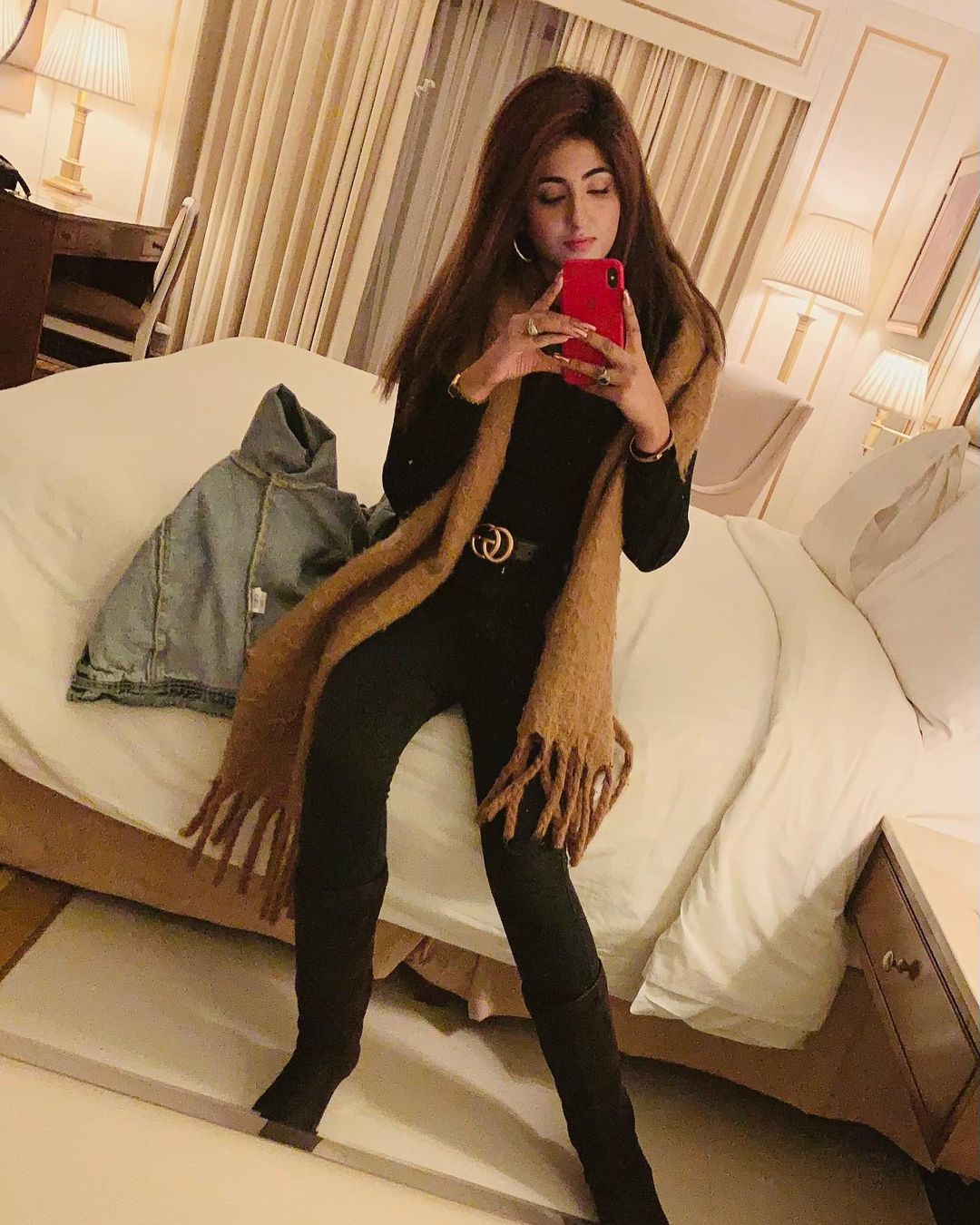 Fatima Sohail Has A Message For Her Haters | Reviewit.pk