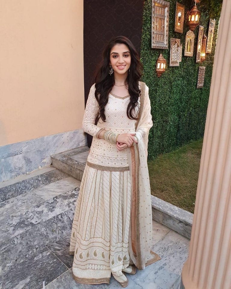 Aulaad Cast In Real Life | Reviewit.pk