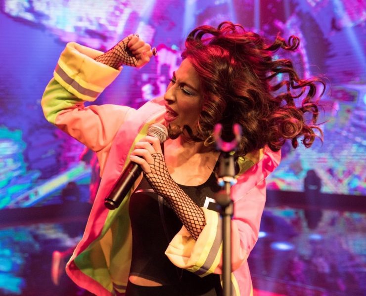 Beautiful Pictures of Meesha Shafi in Color Collage Dresses | Reviewit.pk