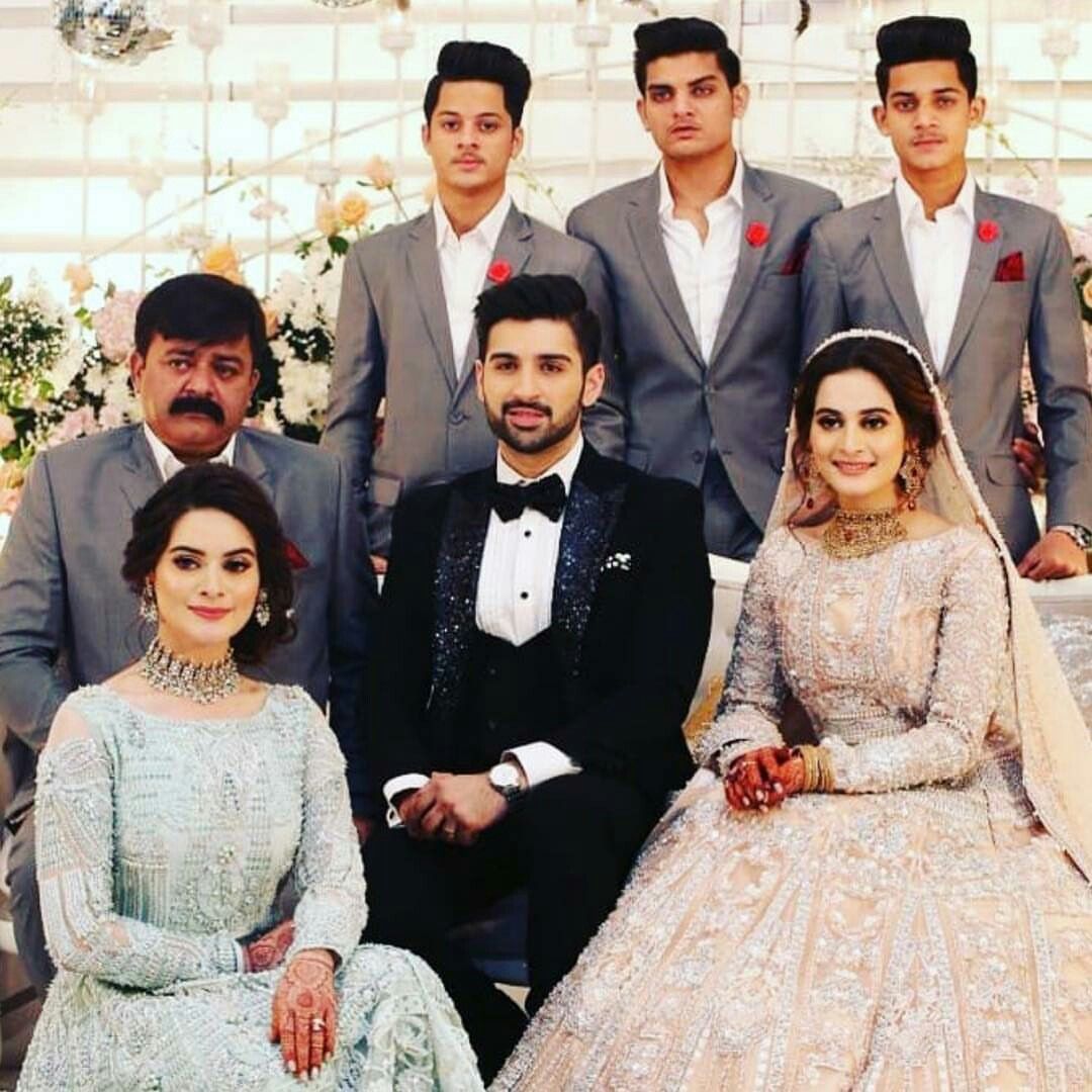 Minal Khan Requested For Prayers | Reviewit.pk