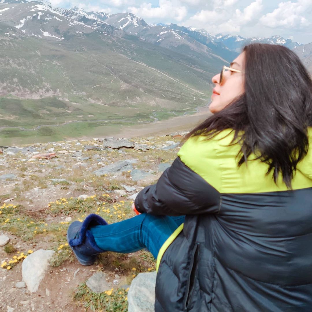 Everything You Need To Know About Neeli Zinda Hai | Reviewit.pk