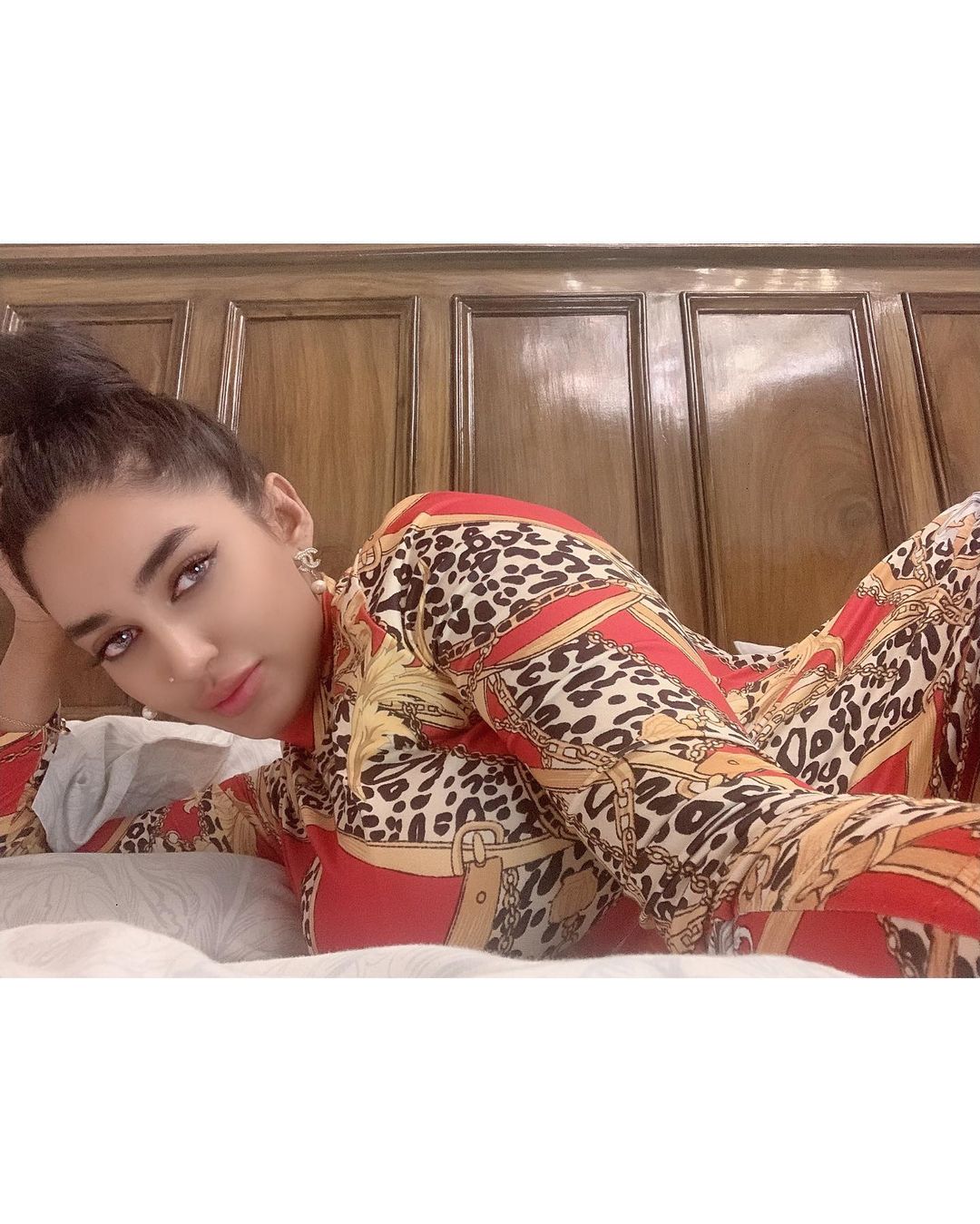 Least Controversial Photos Of Mathira From Her Instagram Account ...