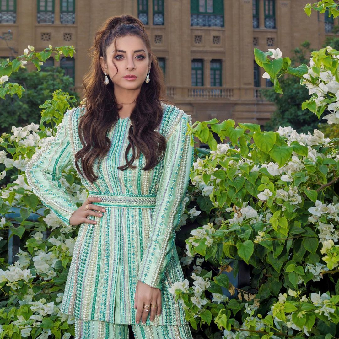 Glamorous Sarwat Gilani In Astonishing Western Dresses | Reviewit.pk