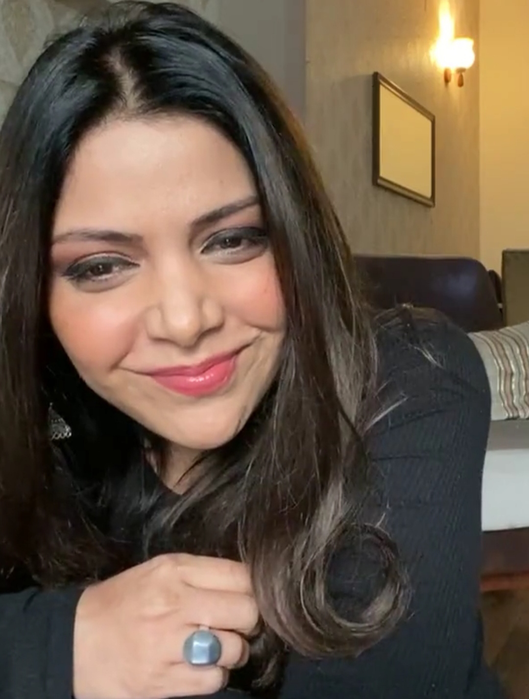 Hadiqa Kiani Reveals Details About Raqeeb Se | Reviewit.pk