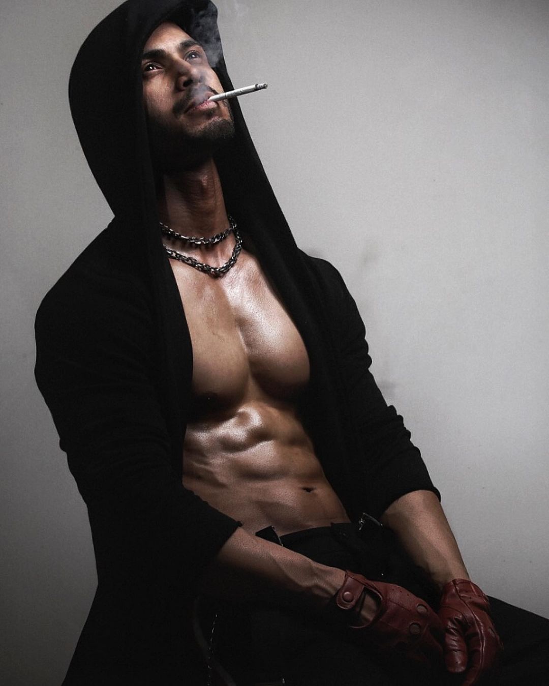 Raeed Muhammad Alam Giving Major Fitness Inspiration | Reviewit.pk