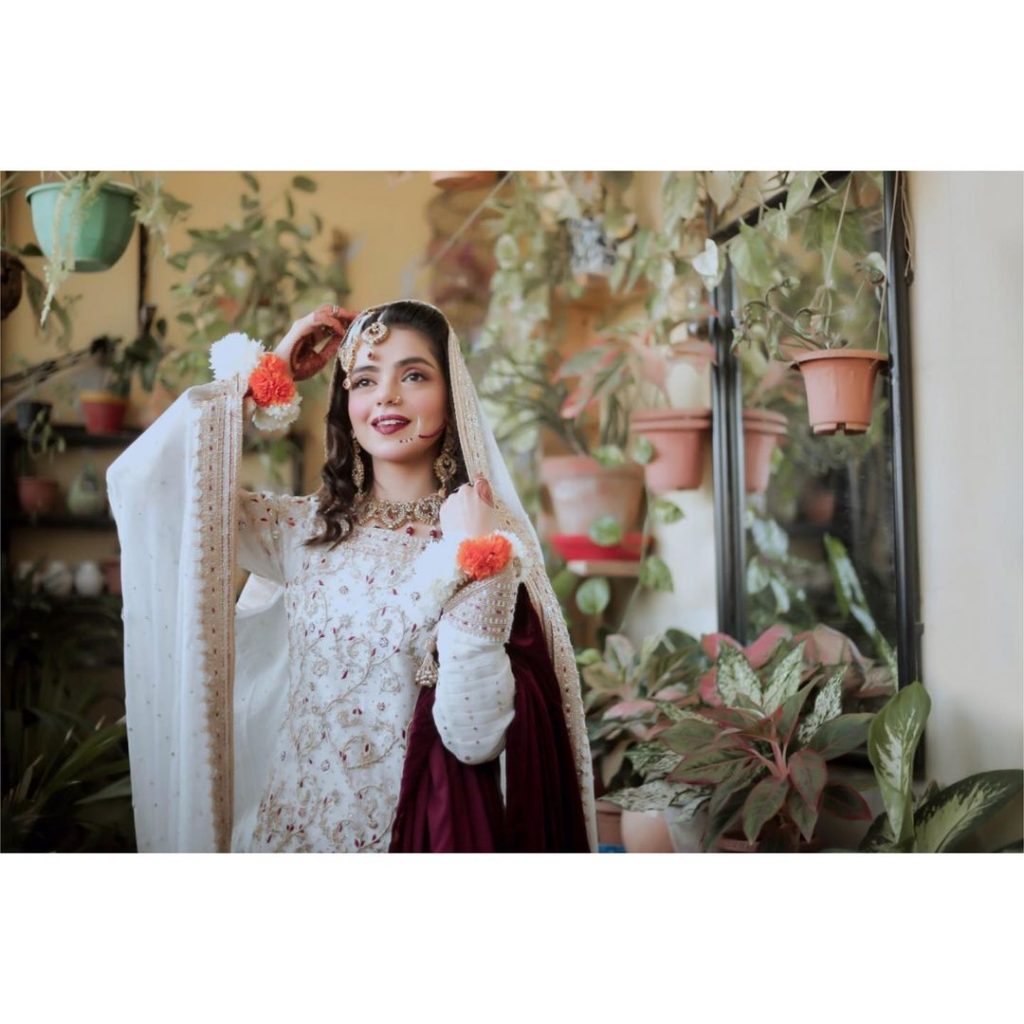 Actress Srha Asghar Beautiful Wedding Photoshoot | Reviewit.pk