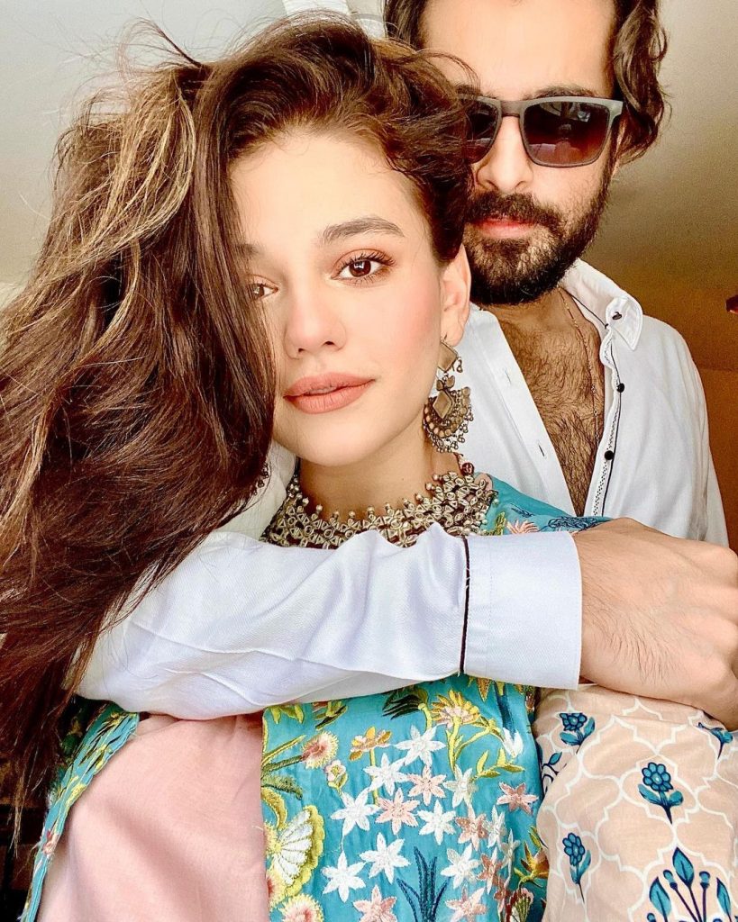 Zara Noor Abbas and Asad Siddiqui in Dubai - Latest Pictures | Reviewit.pk