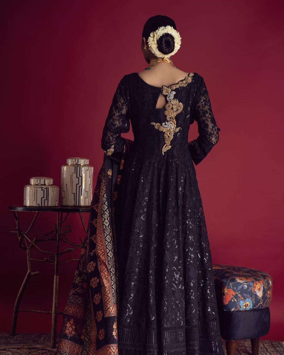 Latest Shoot Featuring The Stunner Alia Khan | Reviewit.pk