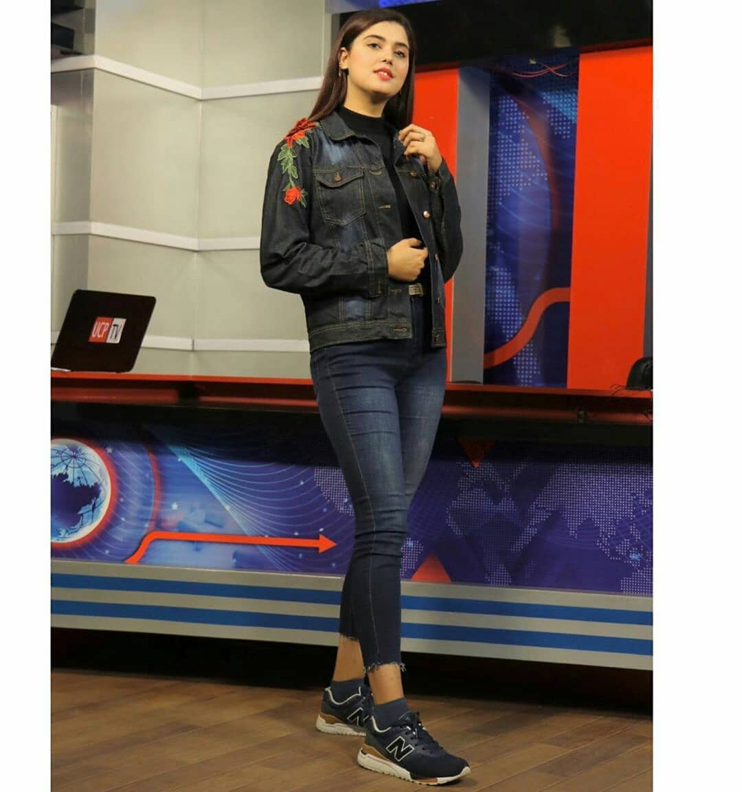 Kanwal Aftab and Her Unique Dress Variety in Black Color | Check Out ...