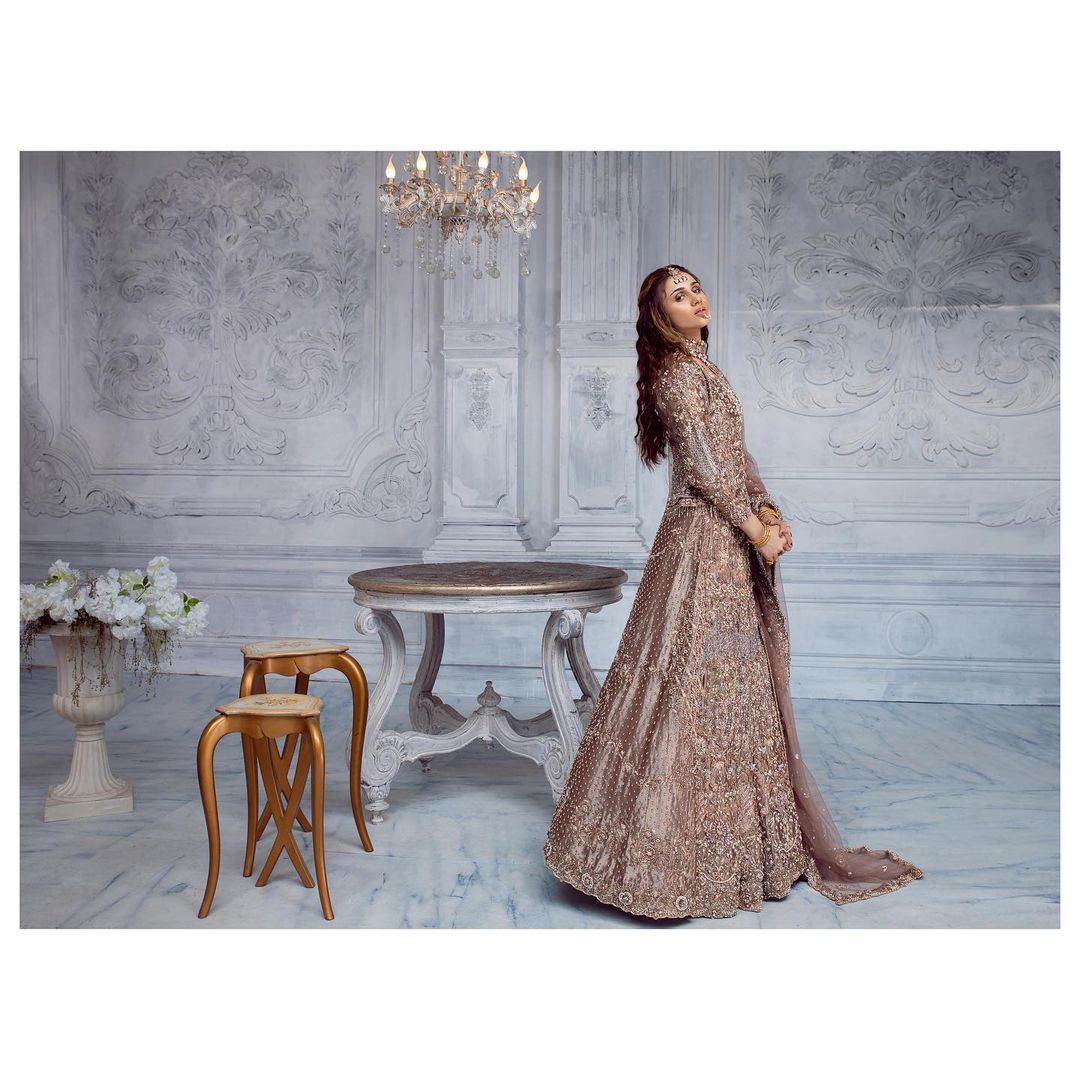 Mashal Khan Looks Drop Dead Gorgeous In Her Latest Bridal Attire ...