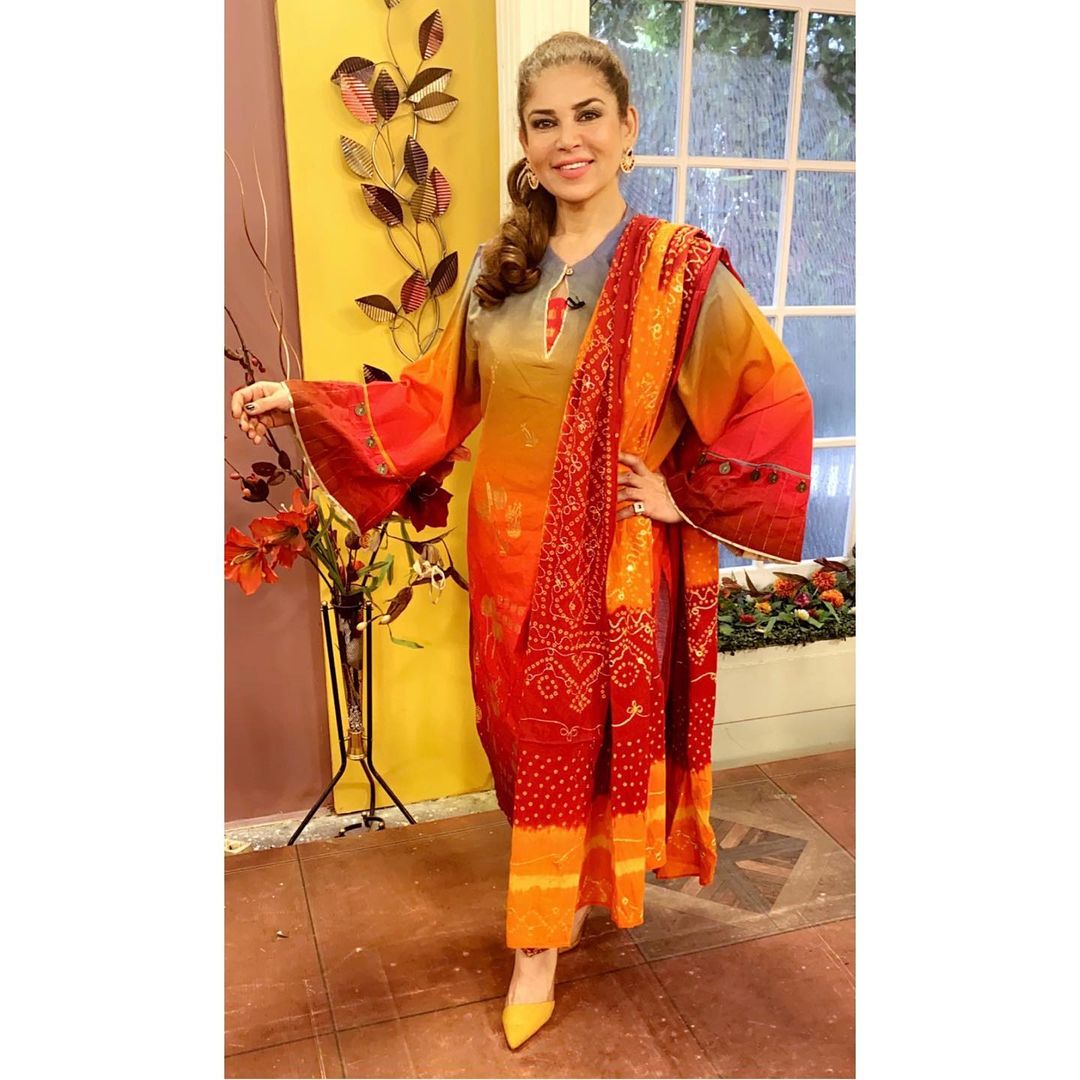 Best Styles of Mishi Khan That She Has Shared Lately | Reviewit.pk