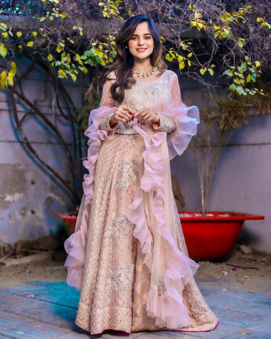 Rabya Kulsoom Makes A Style Statement In Her Latest Shoot | Reviewit.pk