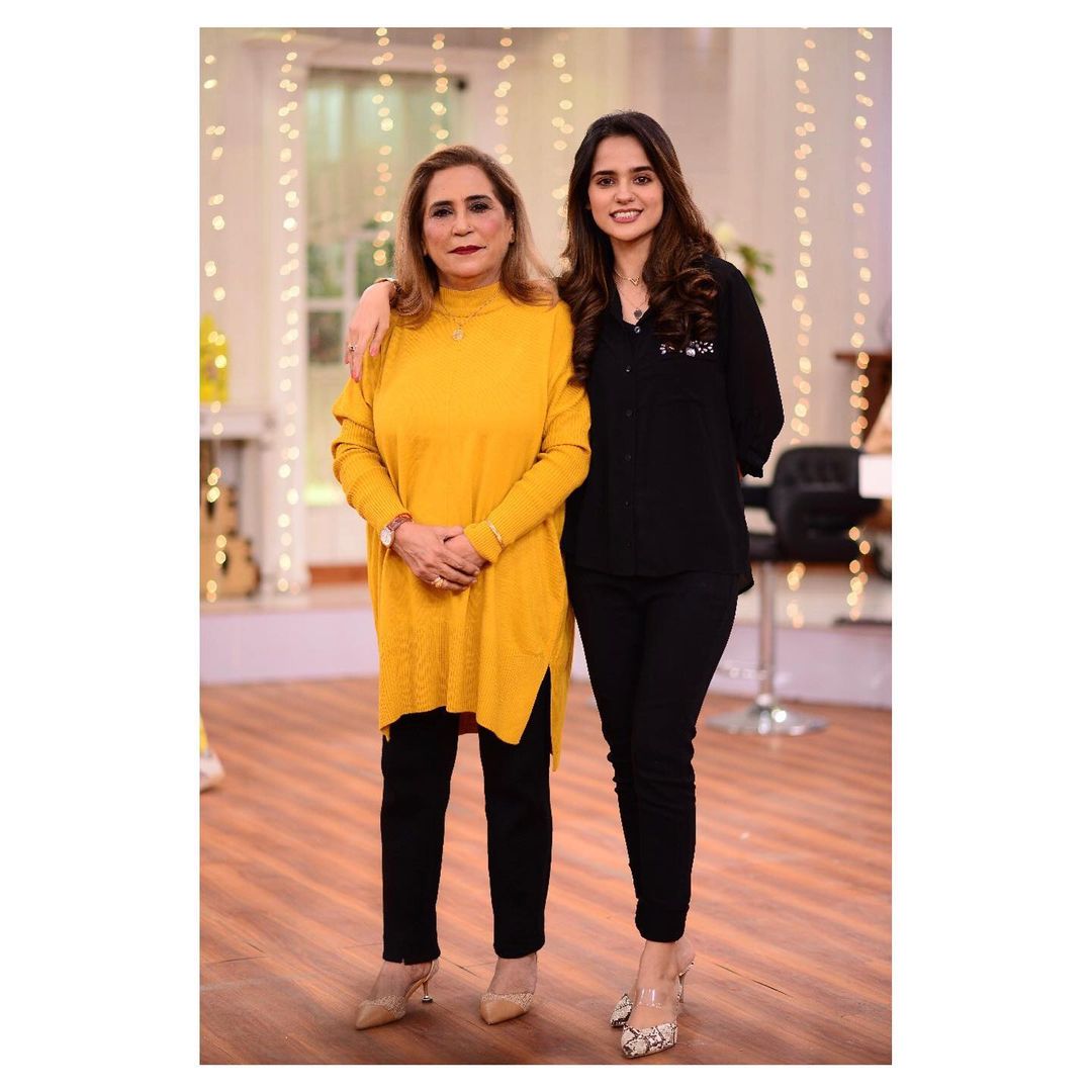 Rabya Kulsoom Makes A Style Statement In Her Latest Shoot | Reviewit.pk