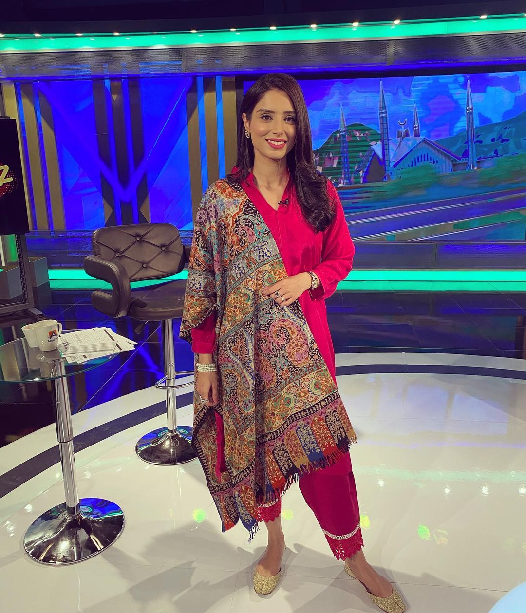 The Prettiest Photos of Zainab Abbas | Reviewit.pk