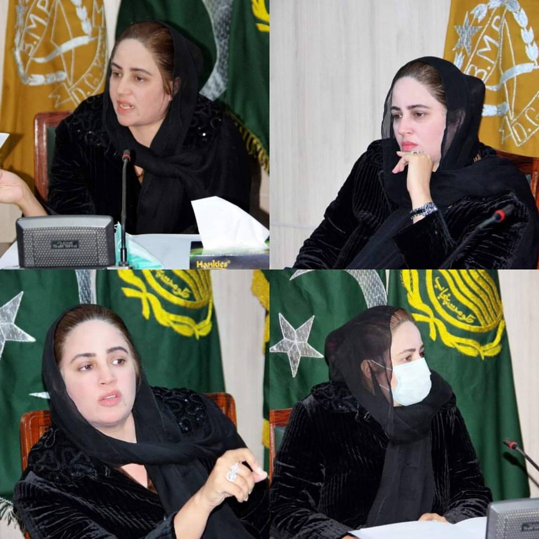 20 Beautiful Pictures of Zartaj Gul | Reviewit.pk