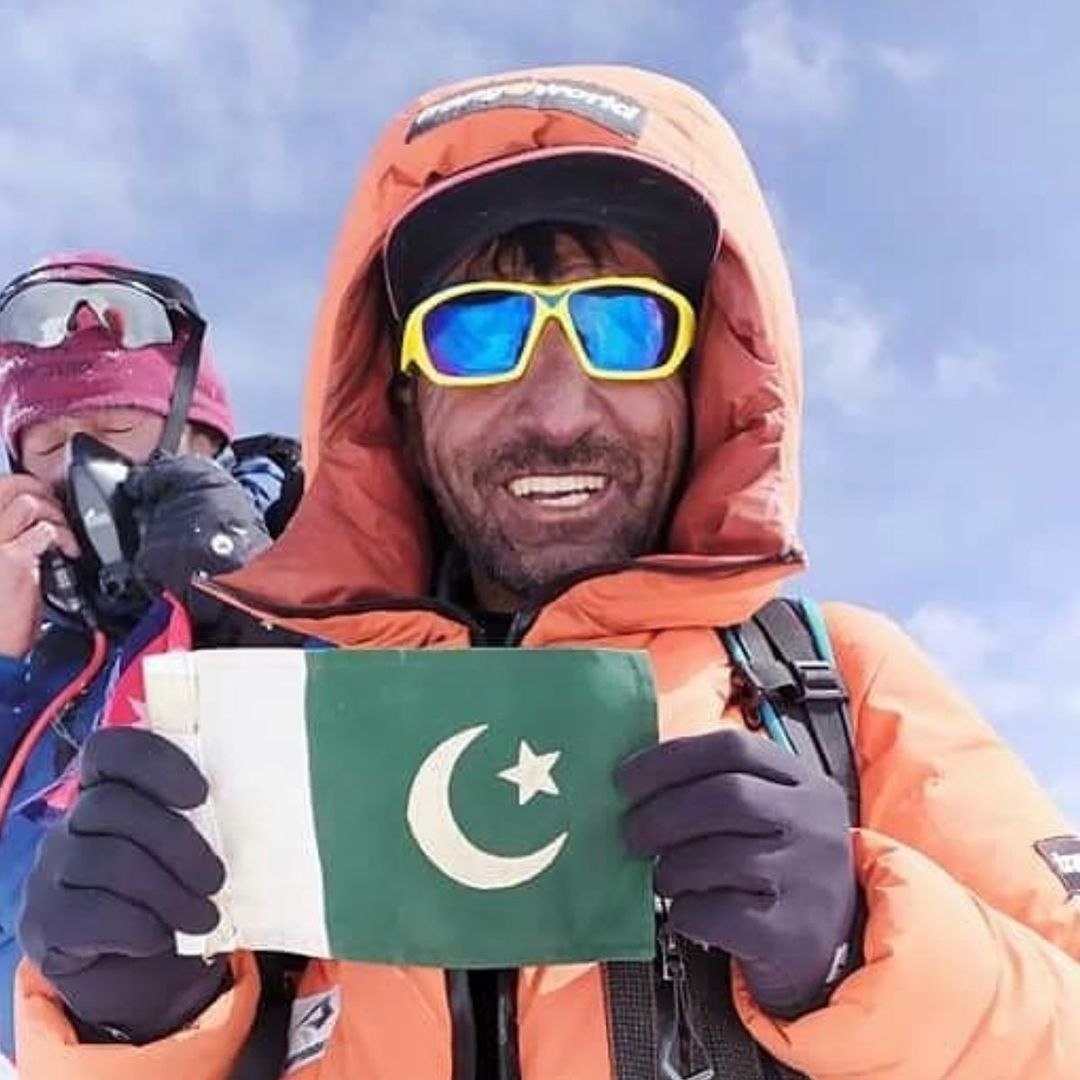 Ali Zafar Paid Heartfelt Tribute To Ali Sadpara | Reviewit.pk