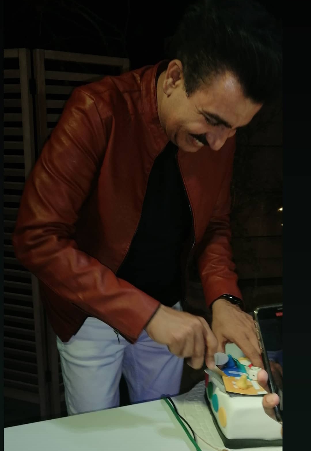 Tauseeq Haider Celebrates Birthday With Friends | Reviewit.pk