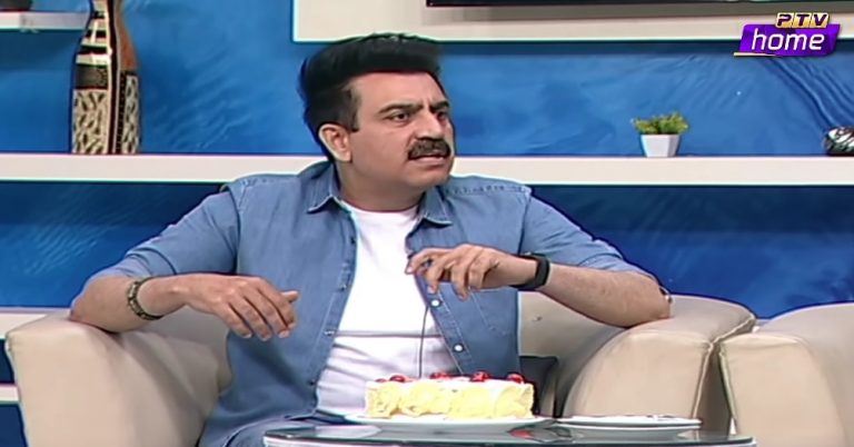 Tauseeq Haider Celebrates Birthday With Friends | Reviewit.pk