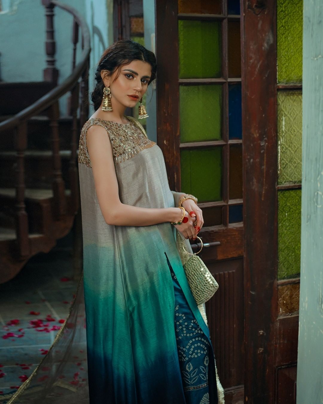 Zubab Rana Stuns In Exquisite Traditional Looks | Reviewit.pk