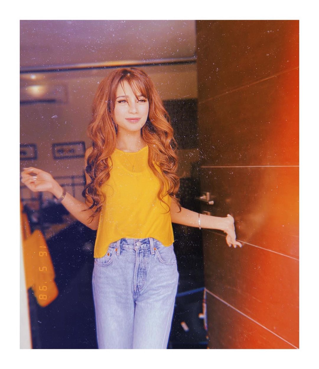 Latest Pictures of Aima Baig in a sporty look | Reviewit.pk